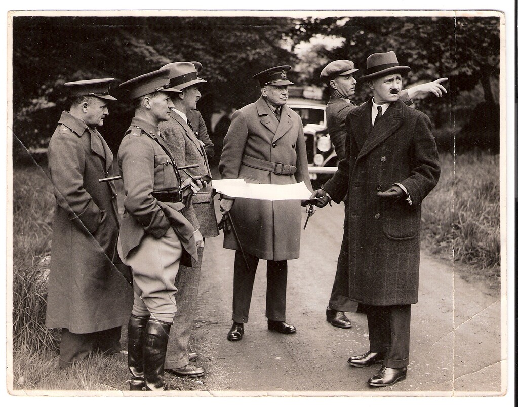 Can anyone identify these Officers - Photo Research - WW2 In Color ...